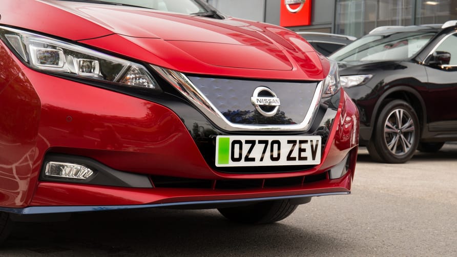 UK launches green number plates to help identify EVs | Top Gear