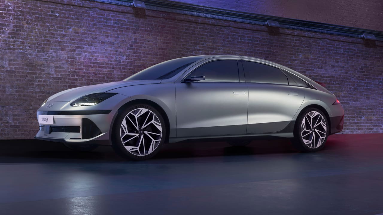 The New Hyundai Ioniq 6 EV Was Inspired By Classic Streamliners ...