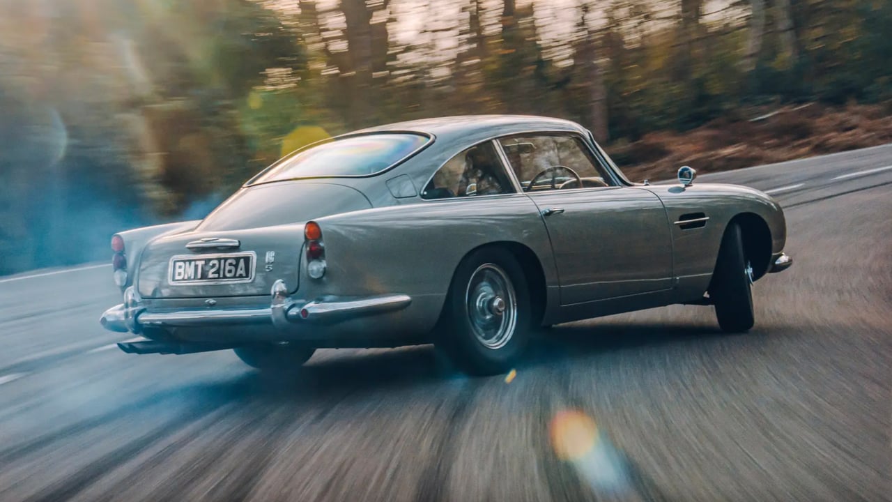 Stop everything: the stunt DB5 from No Time to Die is for sale | Top Gear