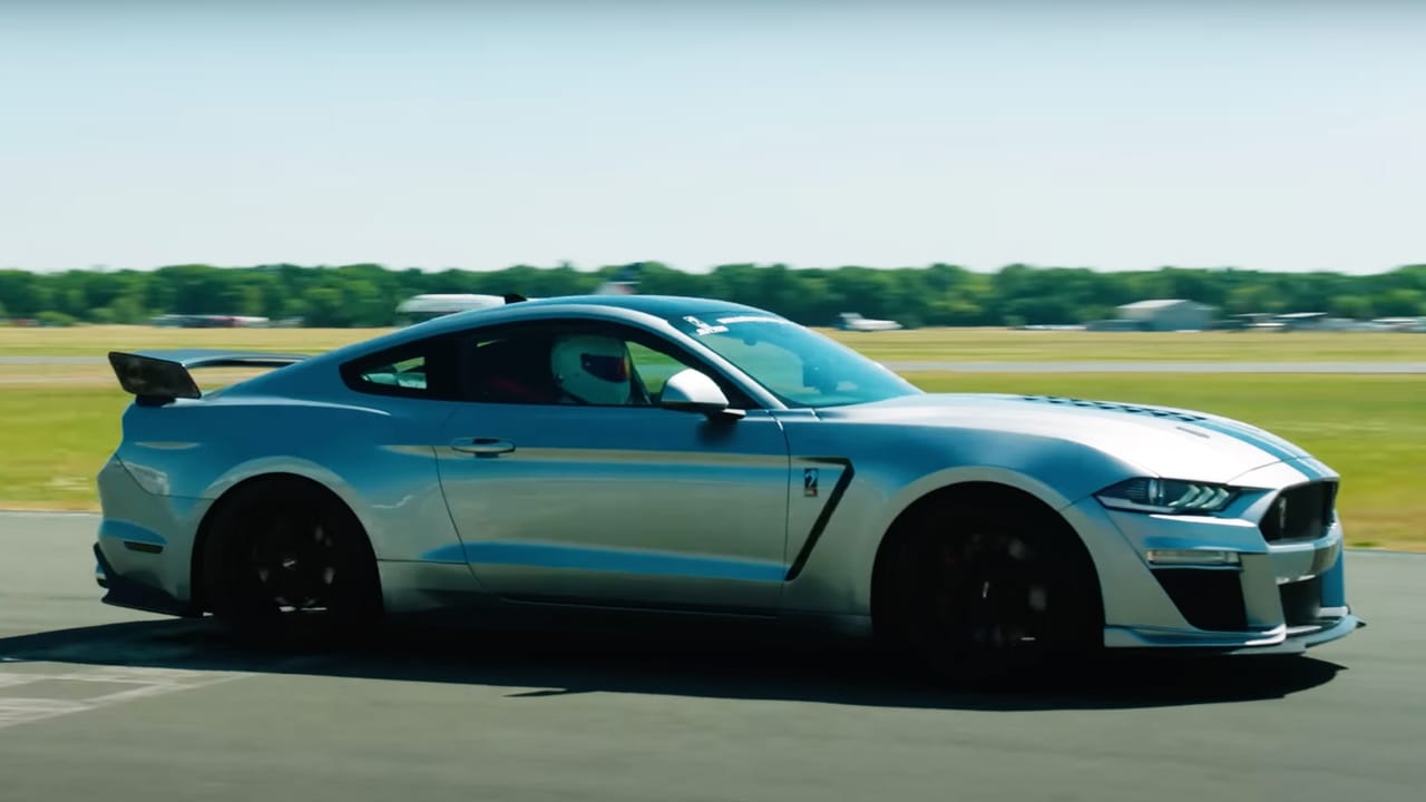 Watch Stig take an 847bhp modified Mustang around the Top Gear track ...