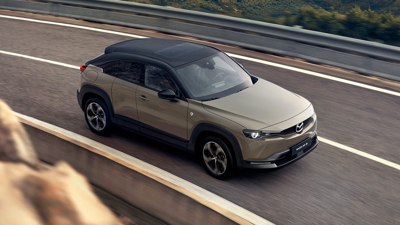 Here it is: the return of the rotary engine, now in the Mazda MX-30 ...