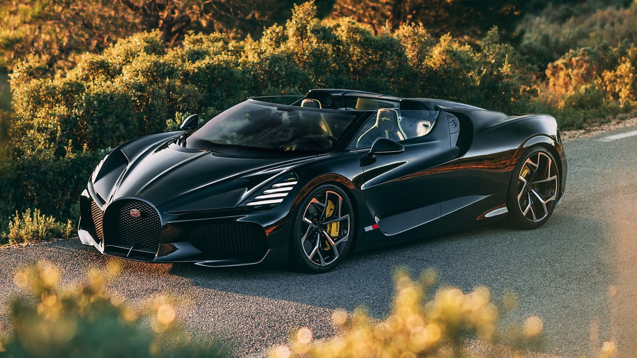 Here are new pics of the €5m Bugatti Mistral meeting… the mistral wind ...