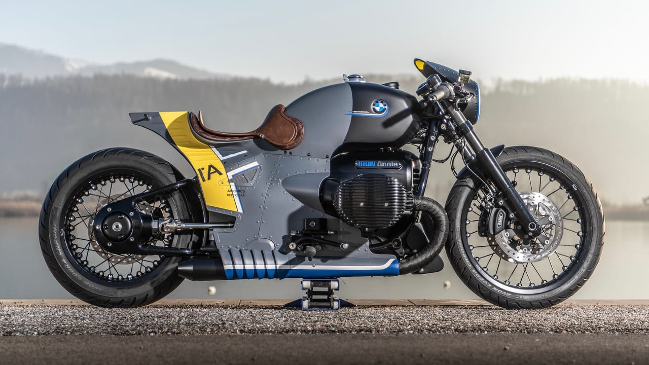 This bespoke BMW R18 echoes the Junkers ‘Iron Annie’ Ju 52 | Top Gear