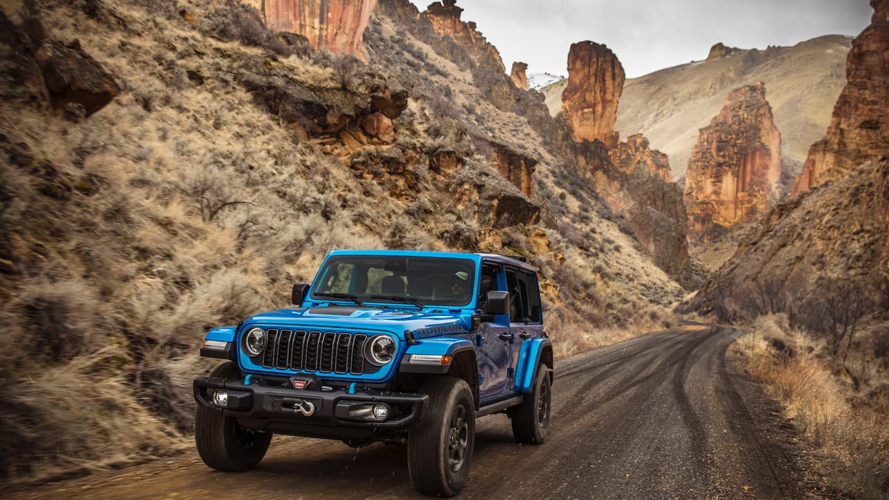 The updated Jeep Wrangler gets a slightly different grille and a ...