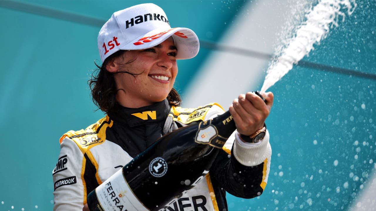 Jamie Chadwick hails “huge” impact of W Series as hopes of return fade ...