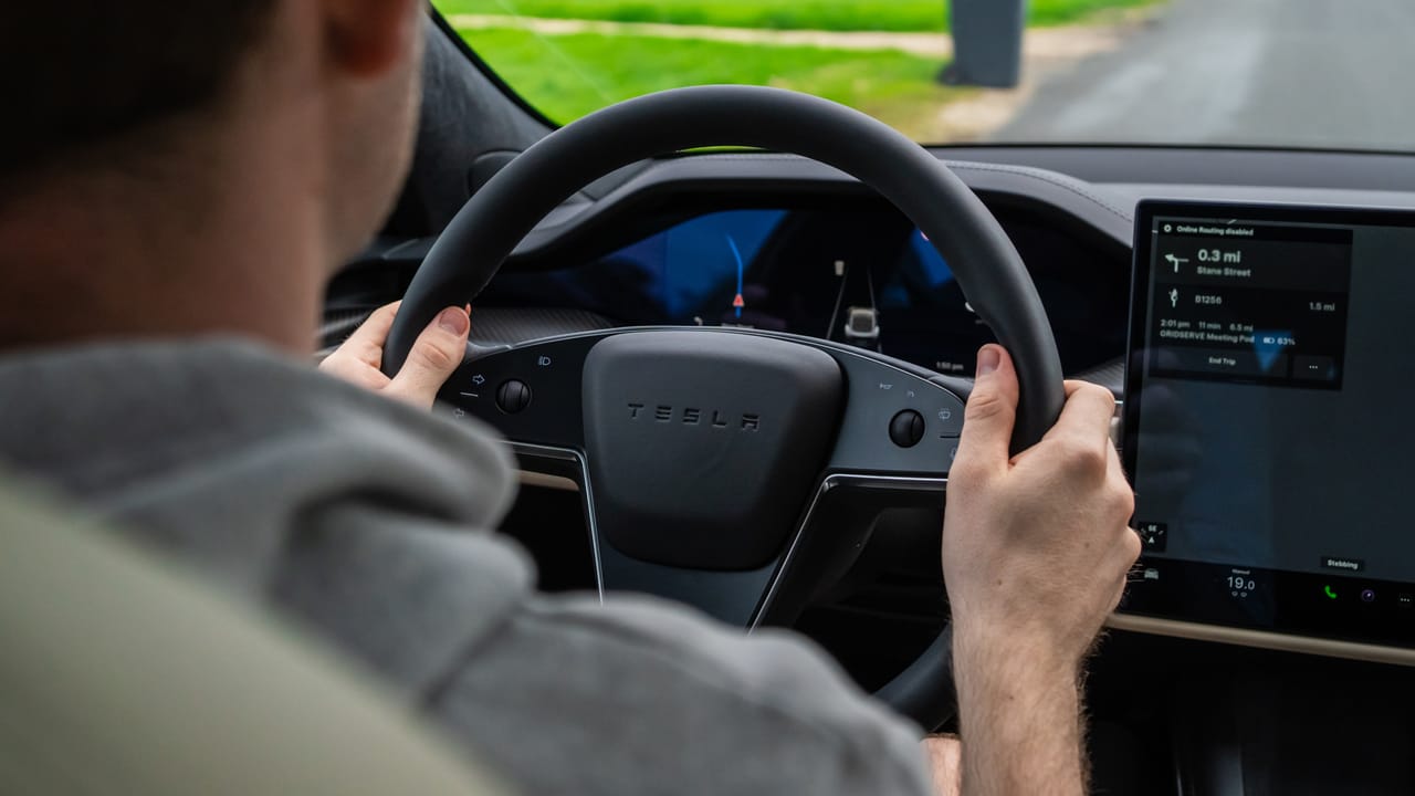 Two million Teslas recalled in the US over 'insufficient' Autopilot ...
