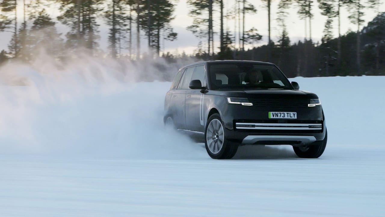 Here’s your first proper look at the electric Range Rover and hey, it ...