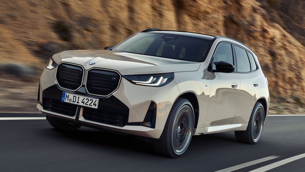 Uh oh, the new BMW X3 is here, and it’s… not happy about something ...