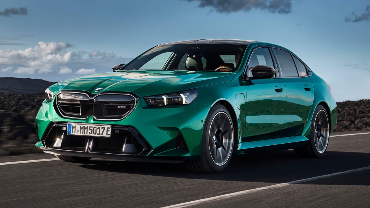 The new £110,500 BMW M5 is a 717bhp plug-in hybrid that weighs as much ...