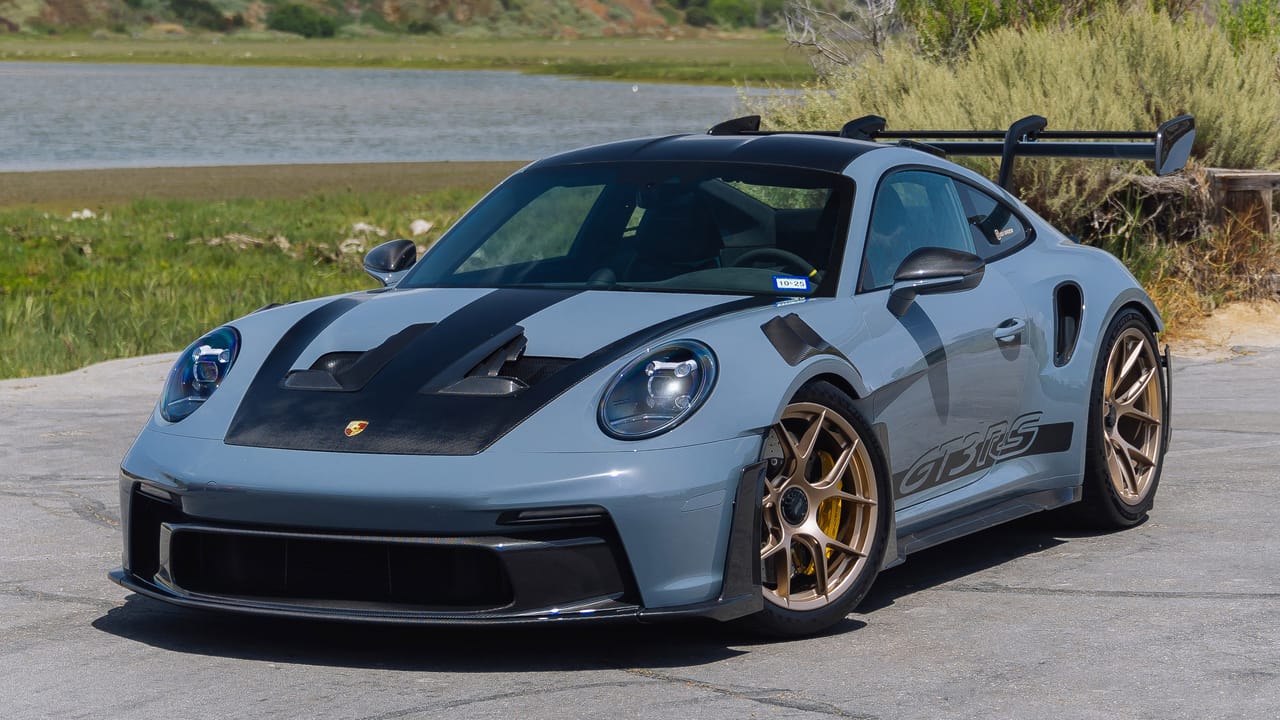 This £46k all-carbon kit for the 992 GT3 RS gives it even more aero ...