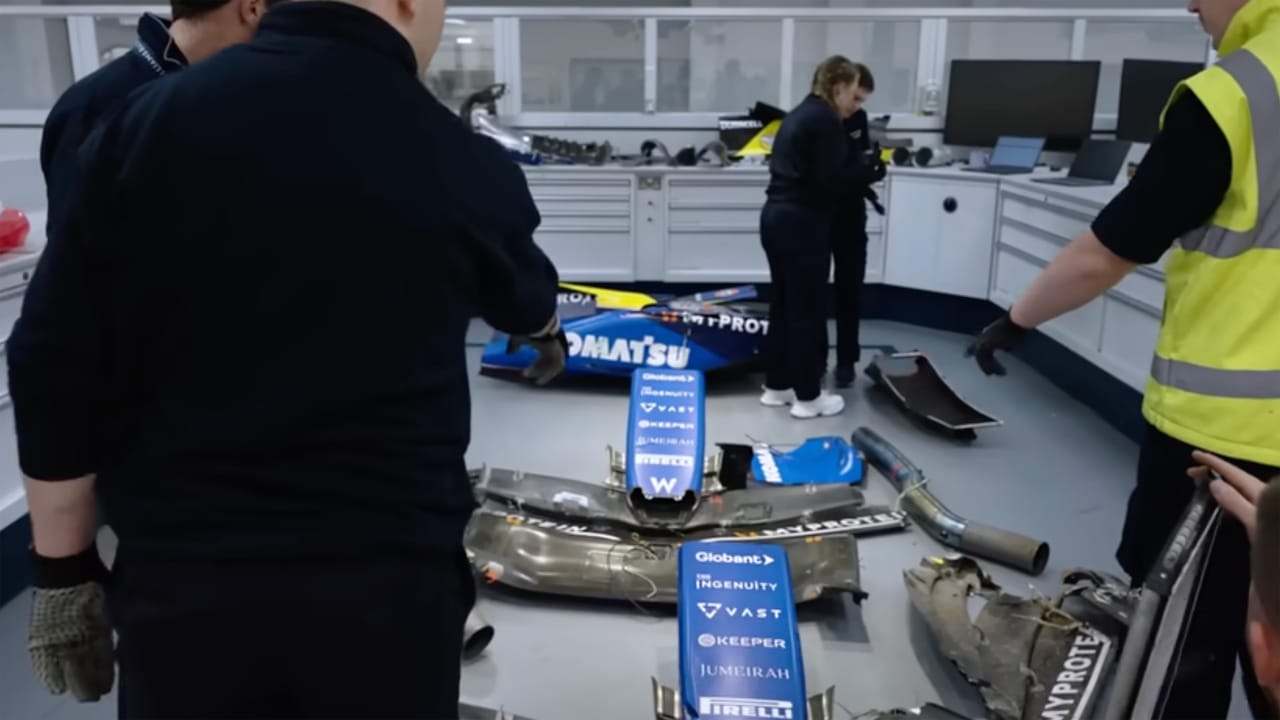 Woah! Watch Williams completely rebuild two trashed F1 cars… | Top Gear