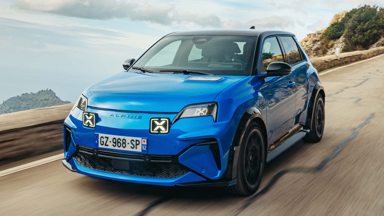 Blue genes: the Alpine A290 is a ray of hope for the hot hatch | Top Gear