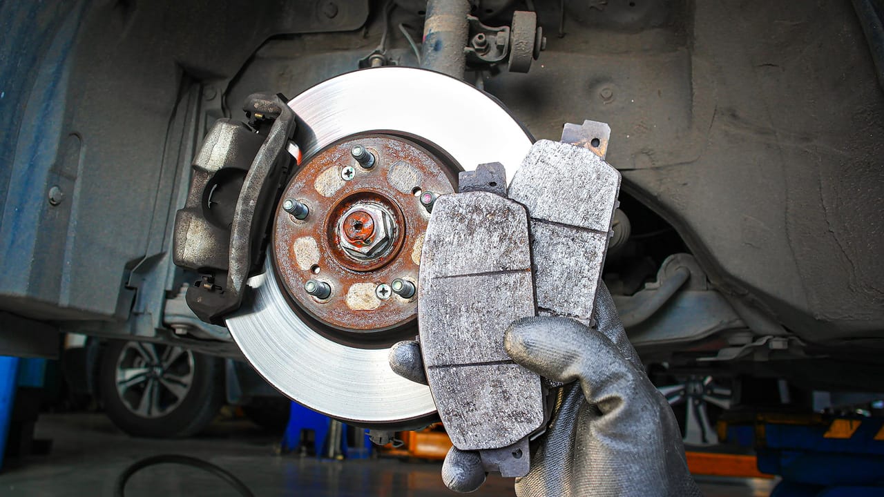 Researchers say brake dust is more toxic than diesel car emissions ...