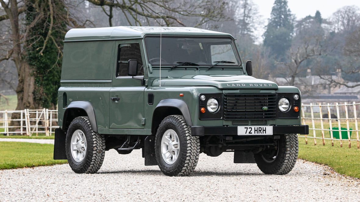 King Charles III’s old Land Rover Defender is up for auction, and it’s ...