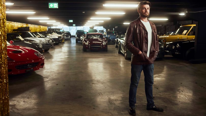 This is an Aston DB9 with pink interior | Top Gear