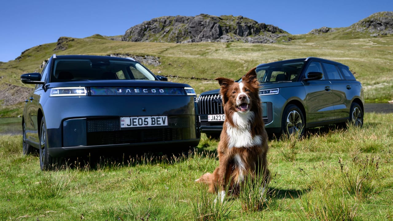 The Jaecoo E5 is here with a supremely cute dog to distract us from its ...