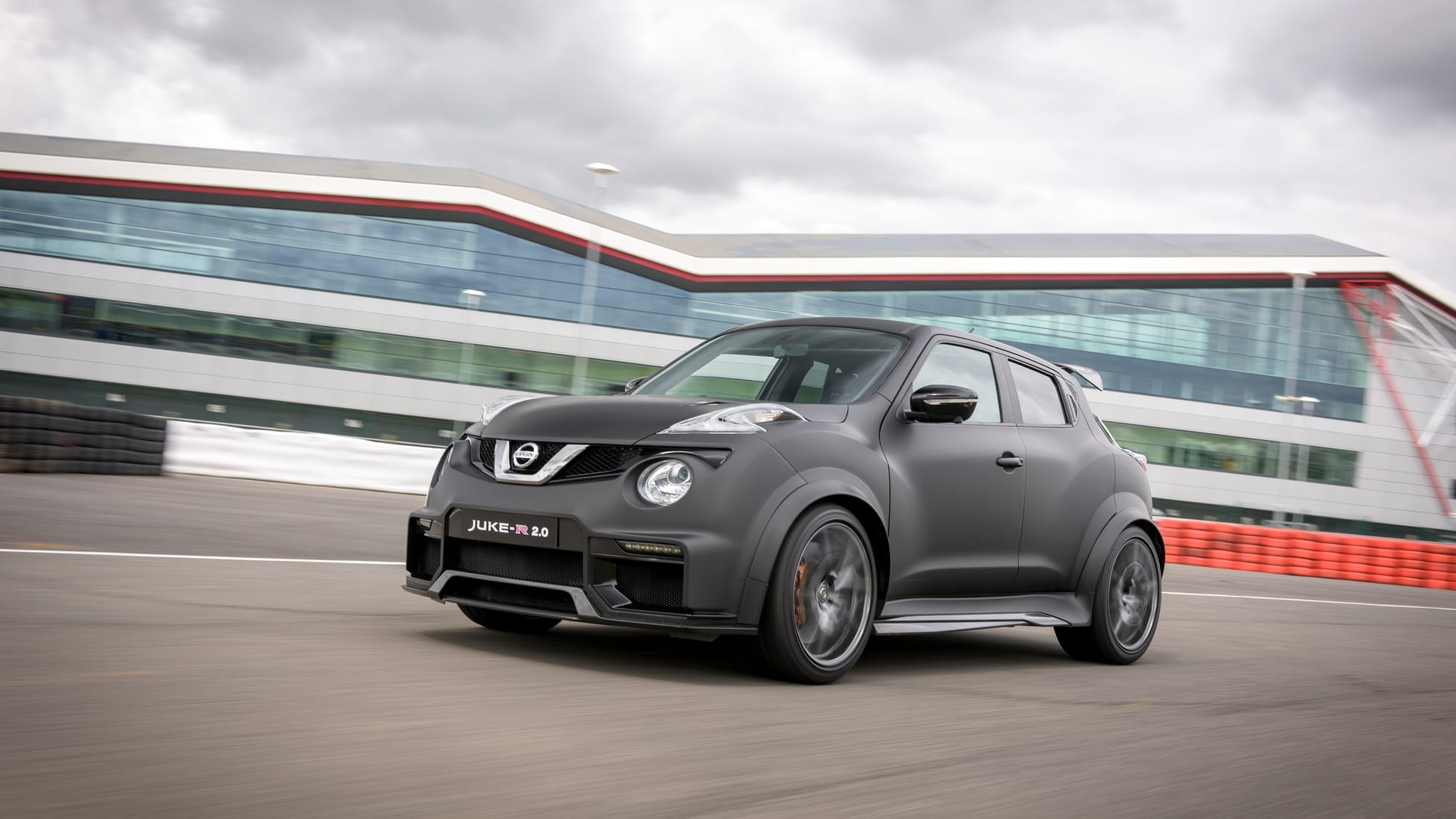 First drive: 600bhp Nissan Juke-R 2.0 | Top Gear