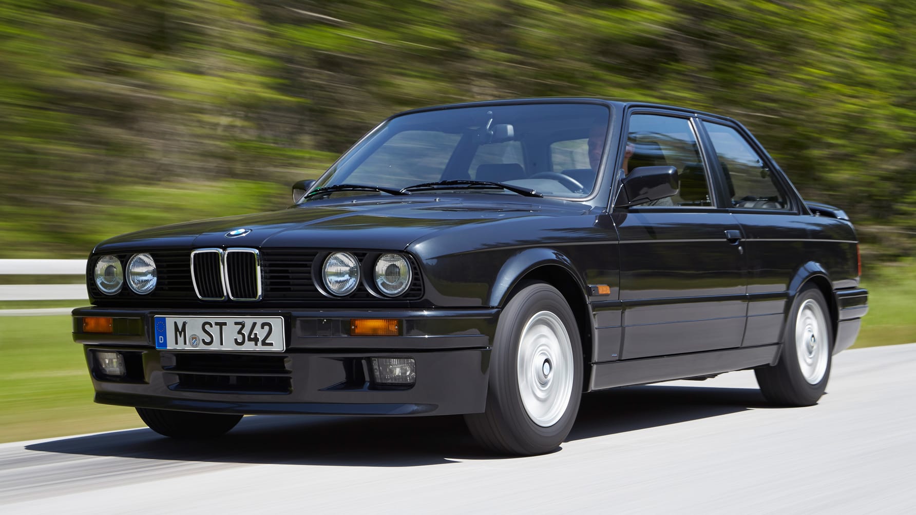 Driving all the BMW 3-Series, Chapter 2: E30 (1982-1991) | Top Gear