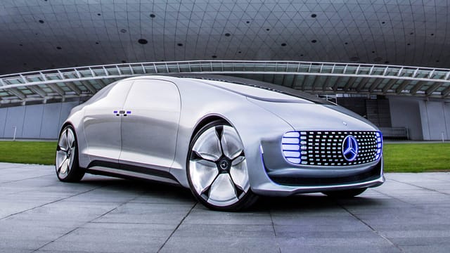 Mercedes spends £10m A DAY on research and development. Here's how ...