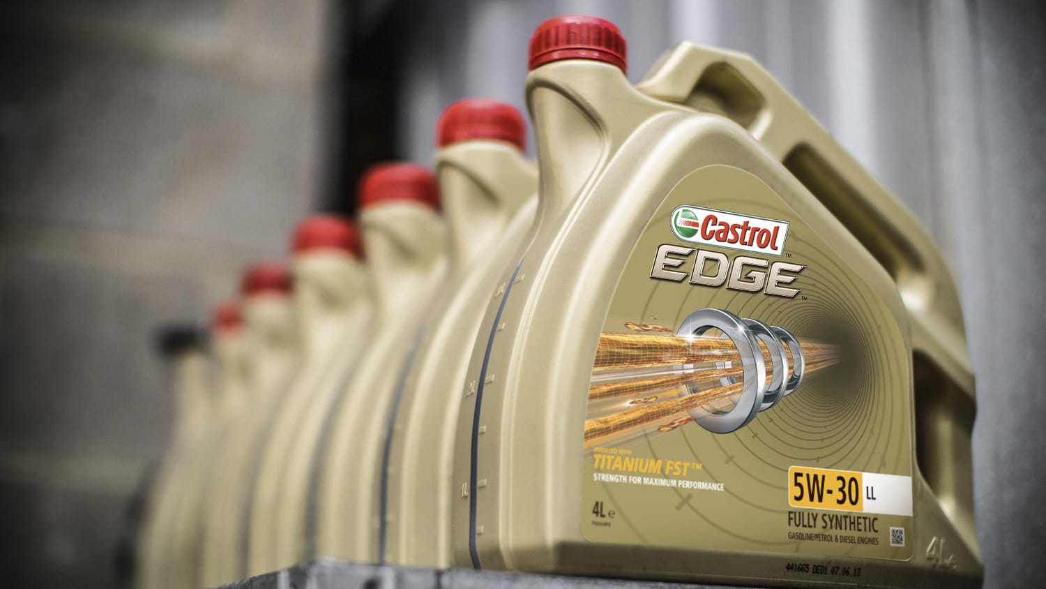 Quality control: why independent garages choose Castrol oil | Top Gear