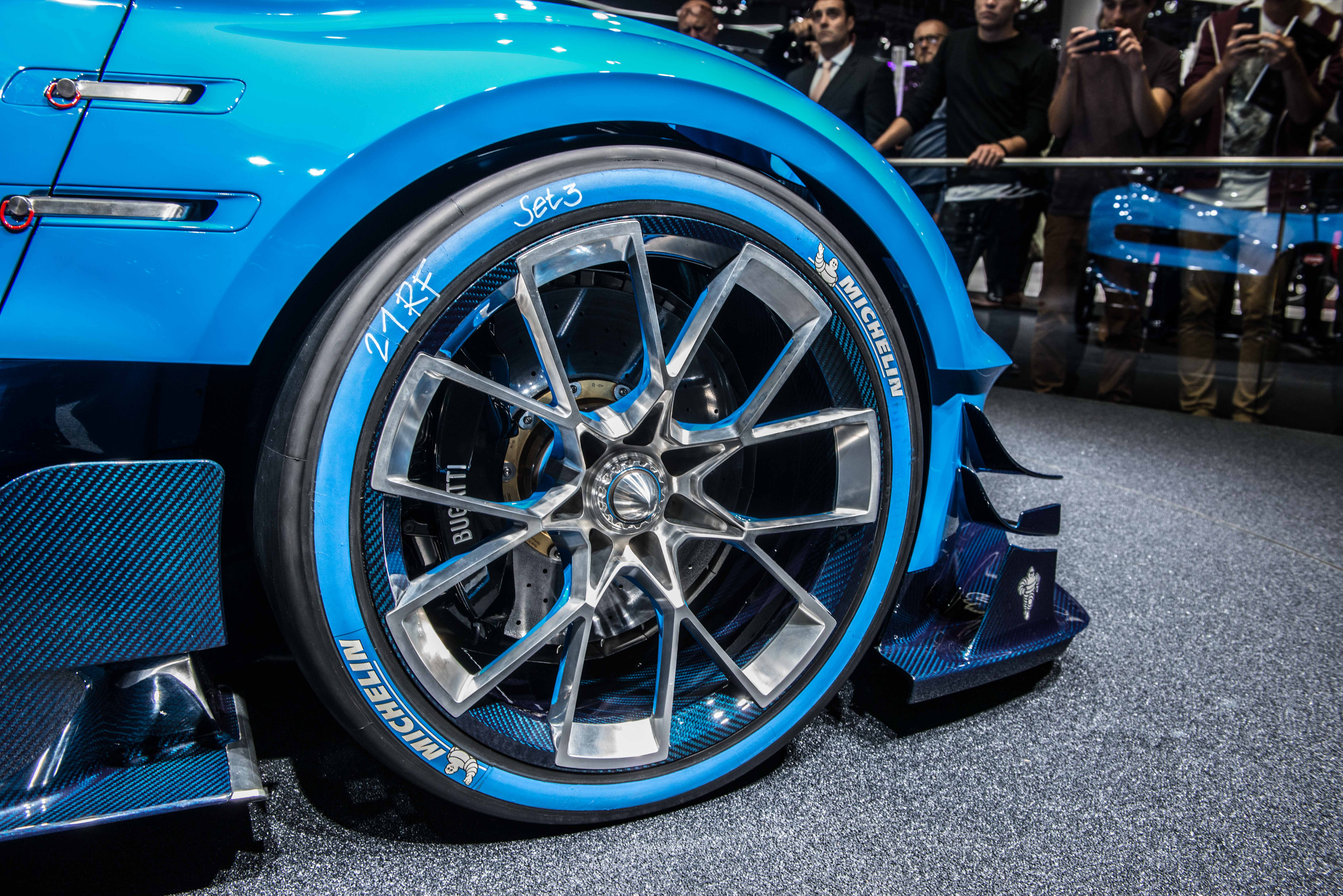 This is the Bugatti Vision Gran Turismo, and it'll do 250mph+ | Top Gear