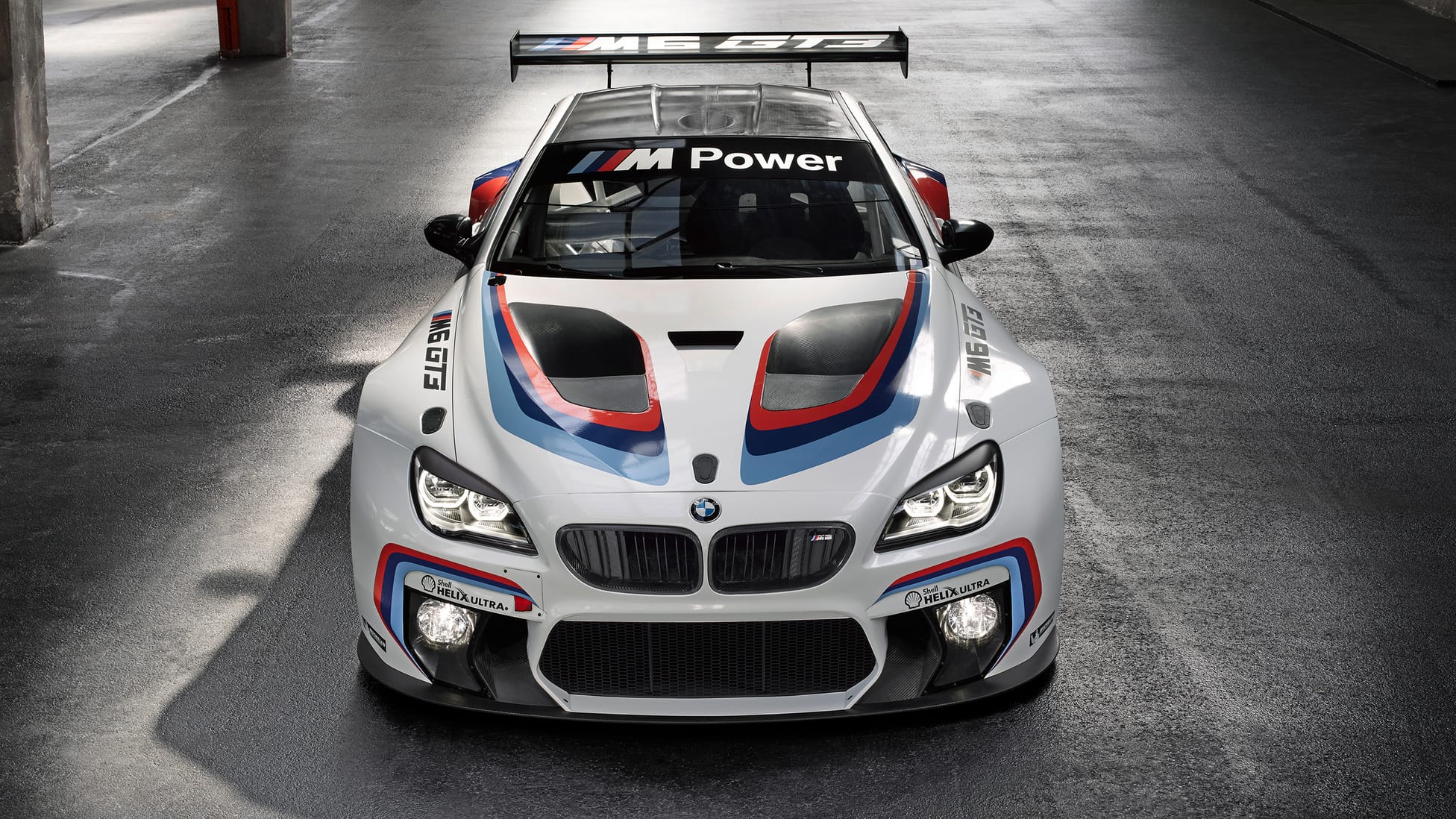 The BMW M6 GT3 is a big-winged beast of a race car | Top Gear