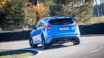 We rode shotgun in the new 345bhp Ford Focus RS. Yes, it drifts | Top Gear