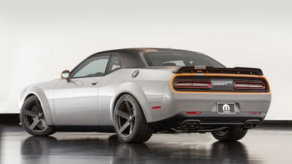 Dodge has built a 4WD Challenger | Top Gear