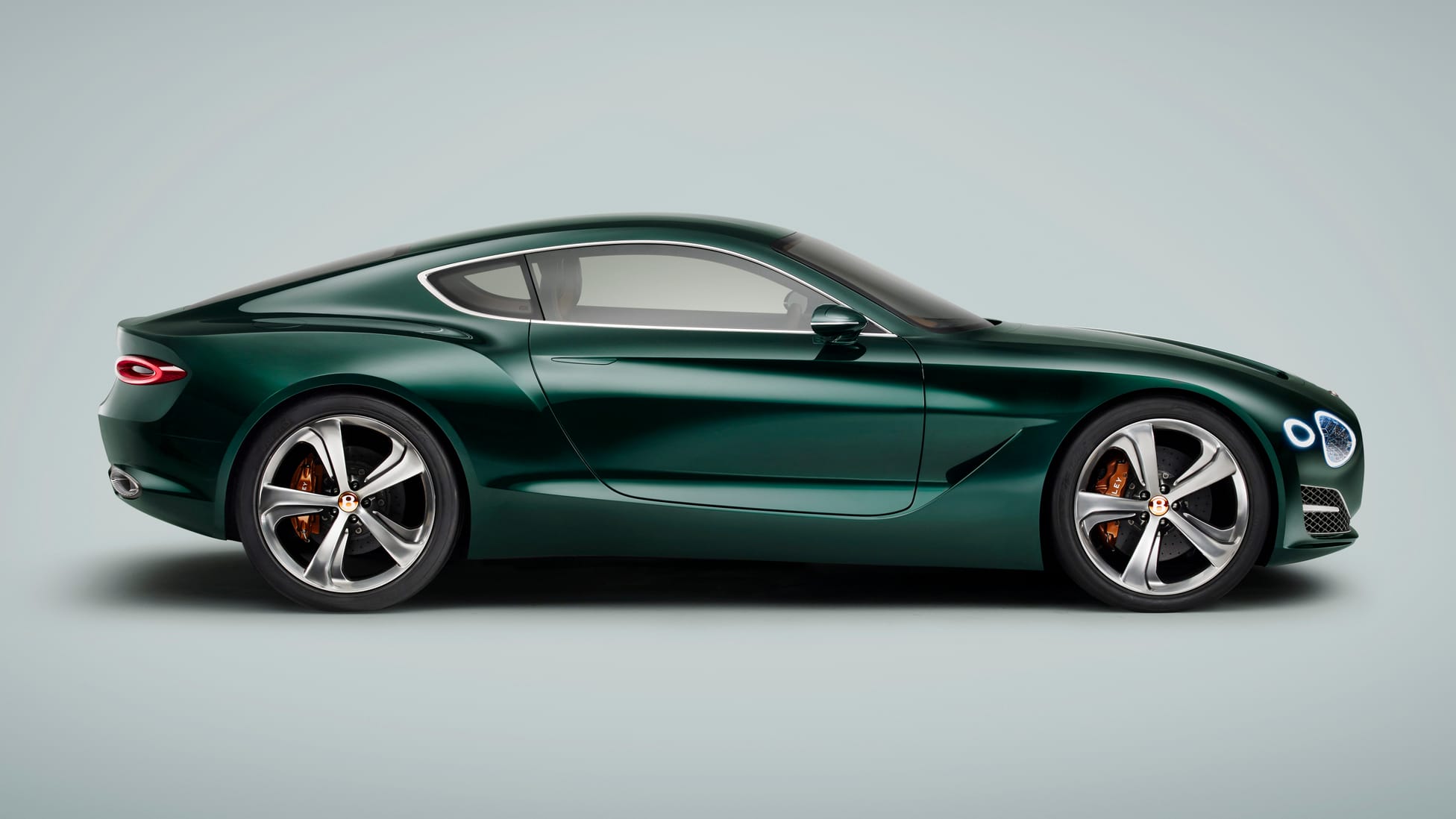 Get ready for Bentley's two-seat super coupe | Top Gear