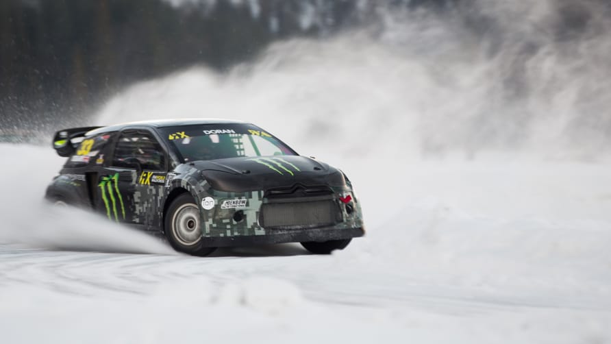 Video: three minutes of excellent ice drifting | Top Gear