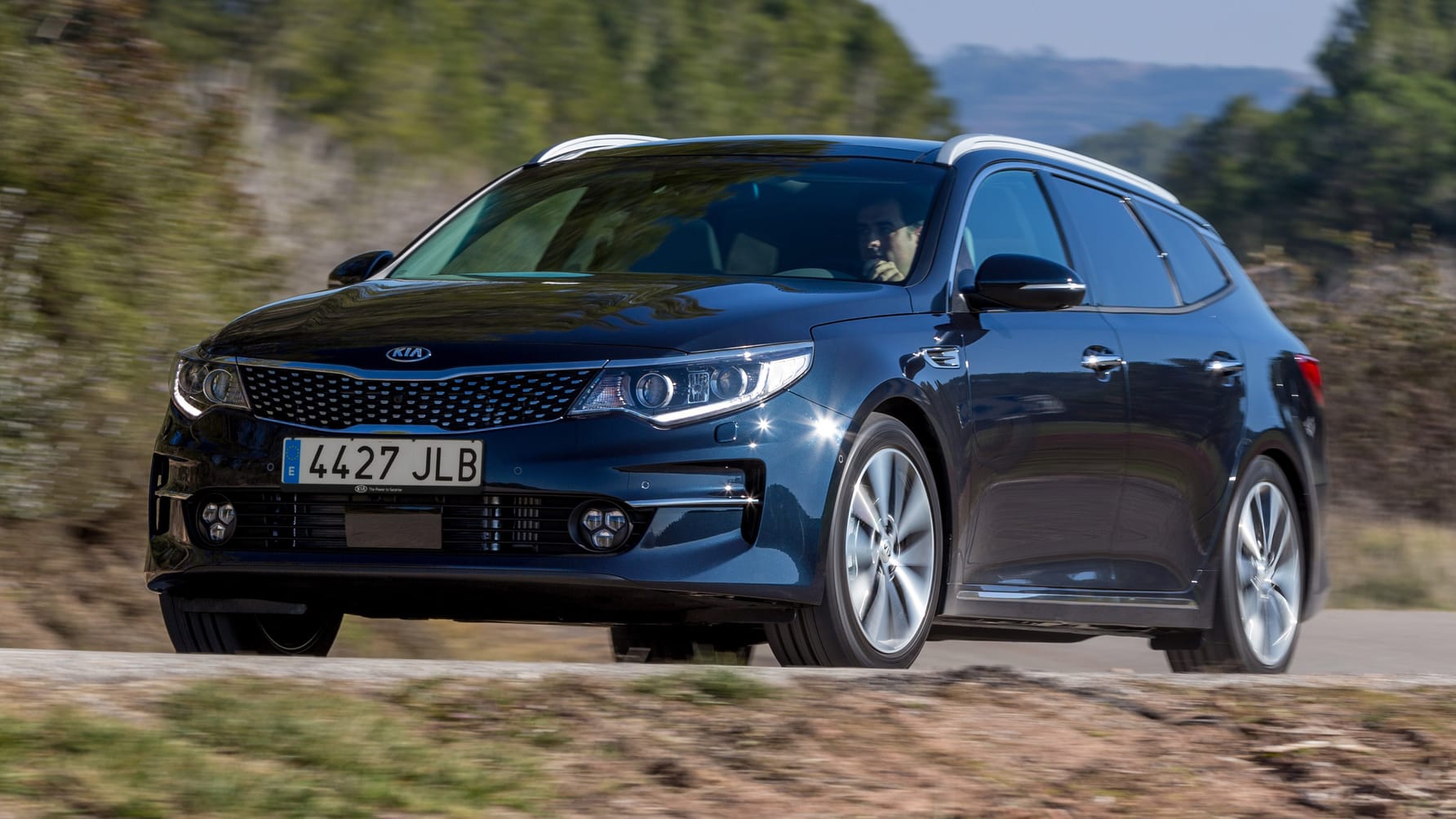 Kia's new Optima Sportswagon is here | Top Gear