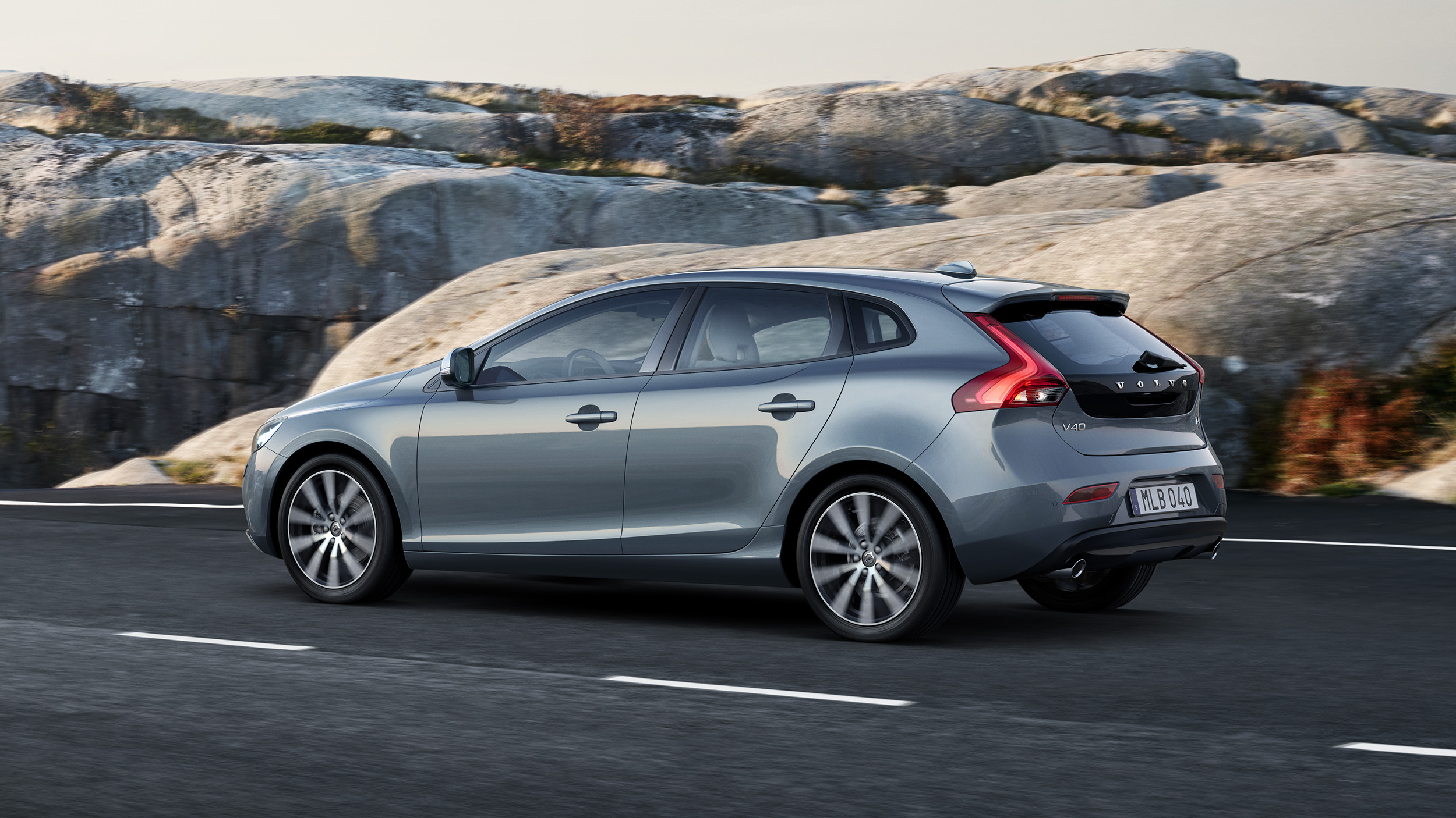 The Volvo V40, now with added Thor | Top Gear