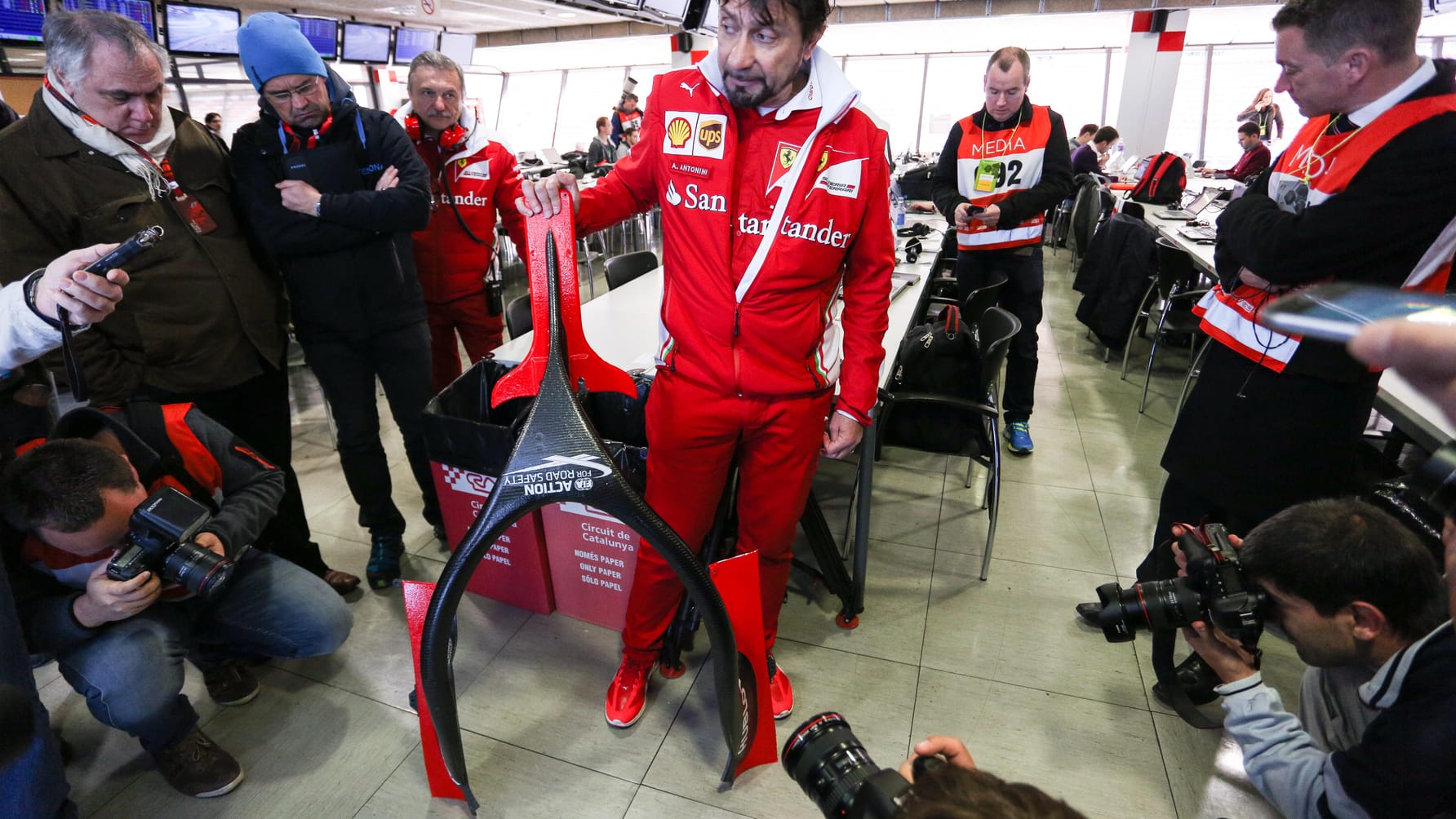 F1: Kimi Raikkonen tests ‘halo’ cockpit protection concept | Top Gear