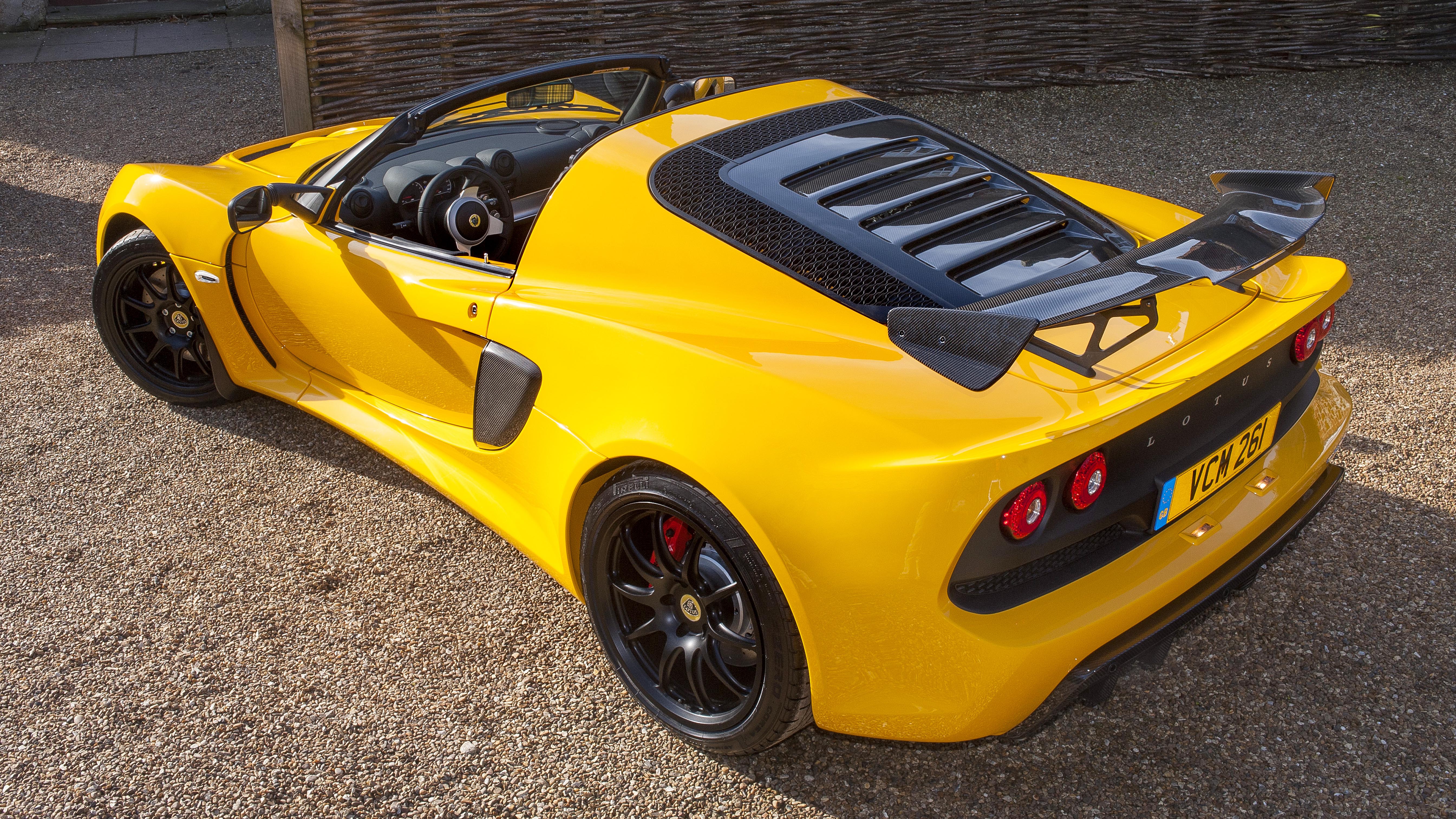 It’s the Lotus Exige Sport 350 Roadster | Top Gear