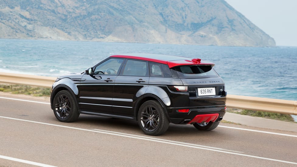 Meet the not-so-new 2017 Range Rover Evoque | Top Gear