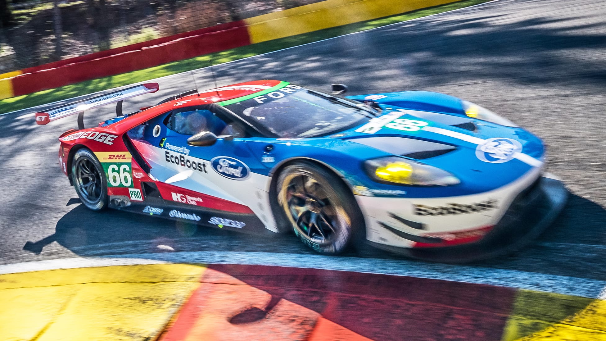 Watch the moment a Ford GT crashed at Spa’s Eau Rouge | Top Gear