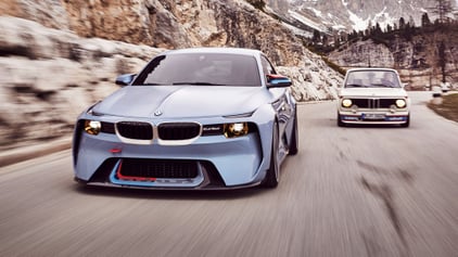 Back to the future: BMW unveils 2002 Hommage concept | Top Gear