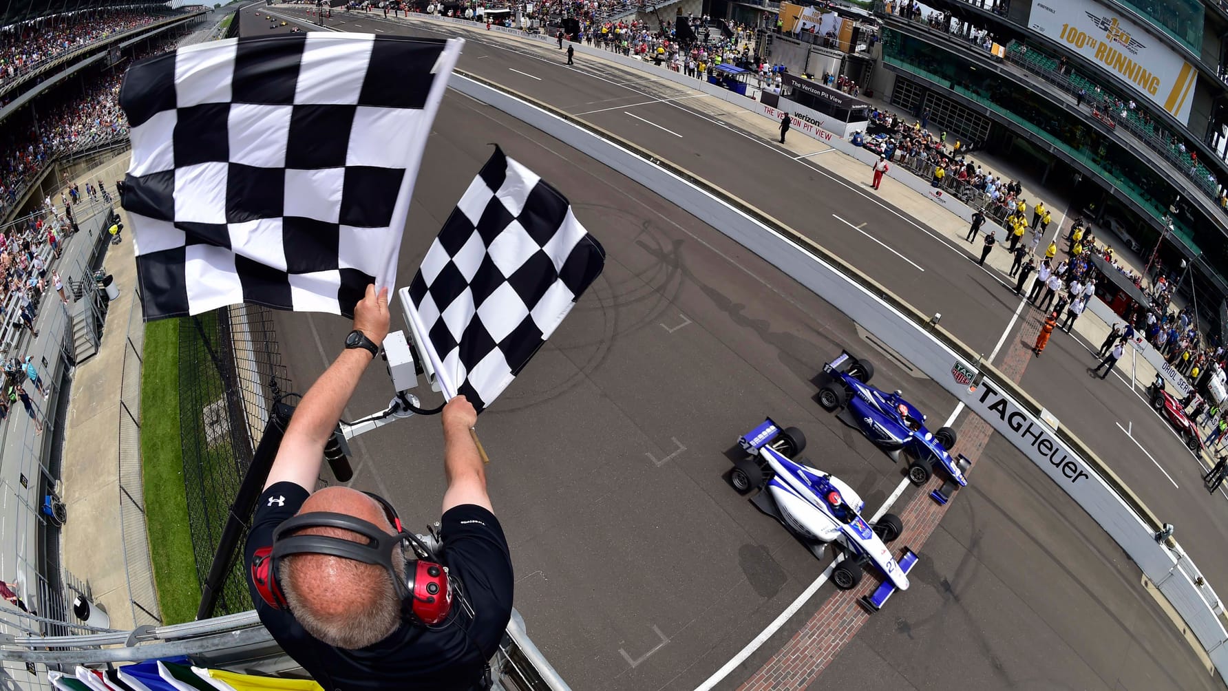 Rookie Alexander Rossi wins the 100th Indy 500 | Top Gear