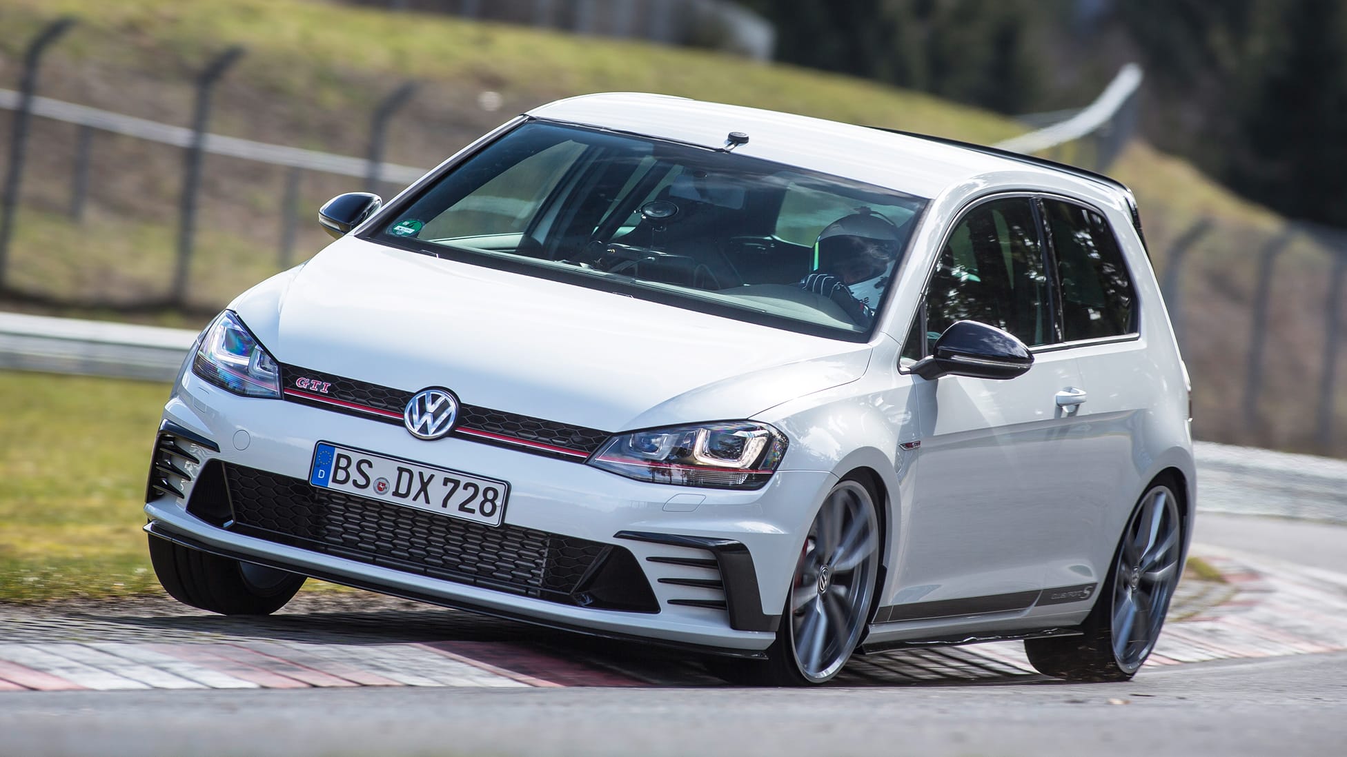 Fastest VW Golf GTI yet is also a 'Ring champion | Top Gear