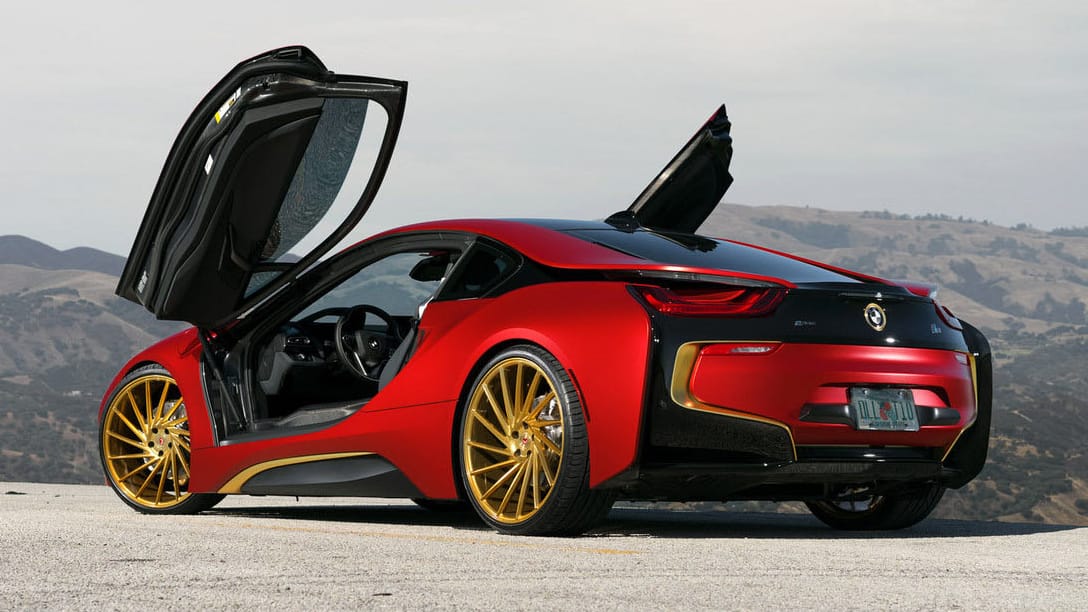 This Iron Man BMW i8 actually looks alright | Top Gear