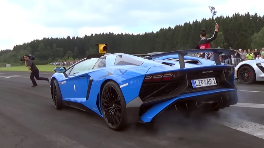 Video: cameraman plays chicken with a Lamborghini | Top Gear