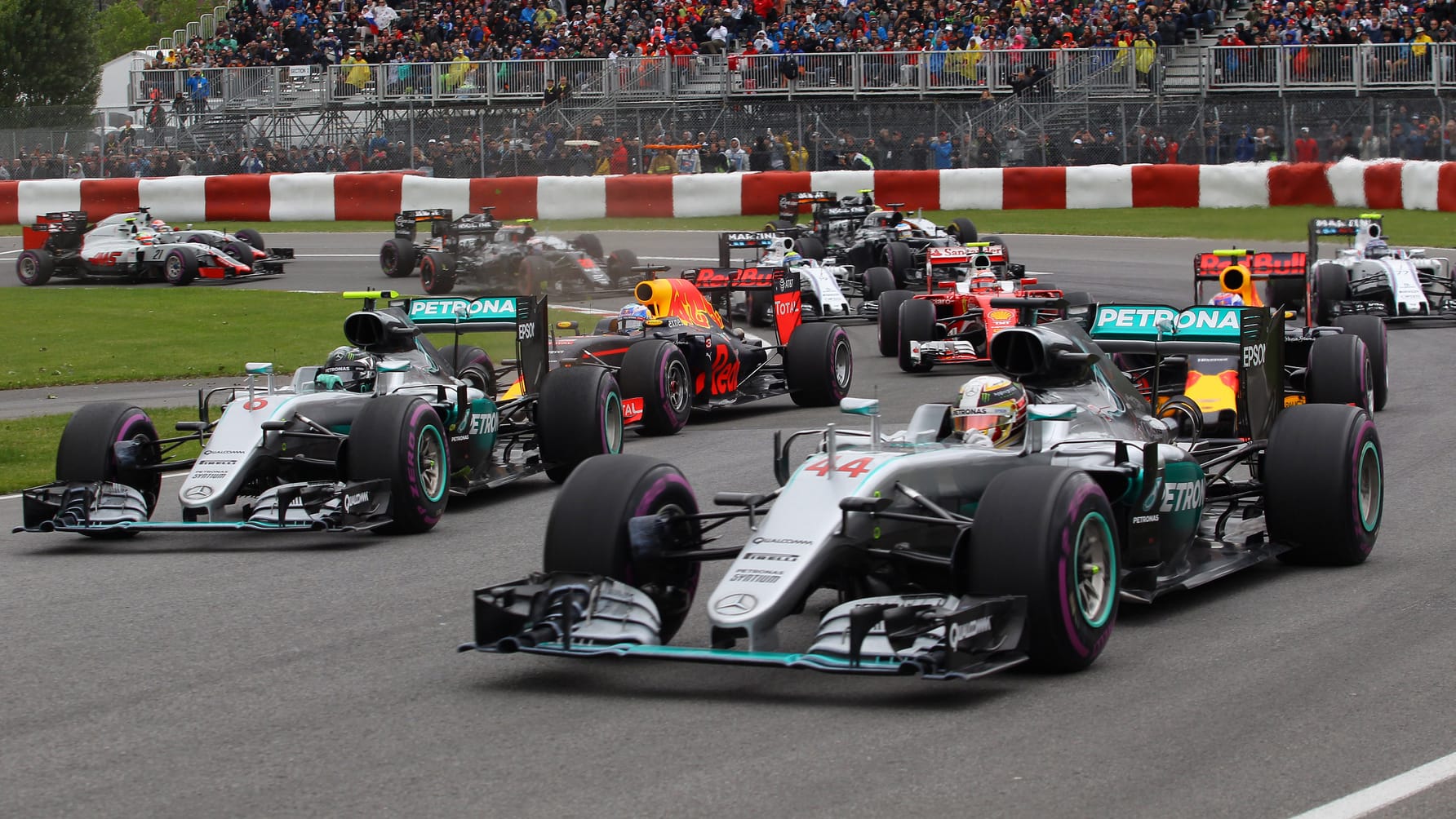 Mercedes: Hamilton and Rosberg are “free to race” in F1 | Top Gear
