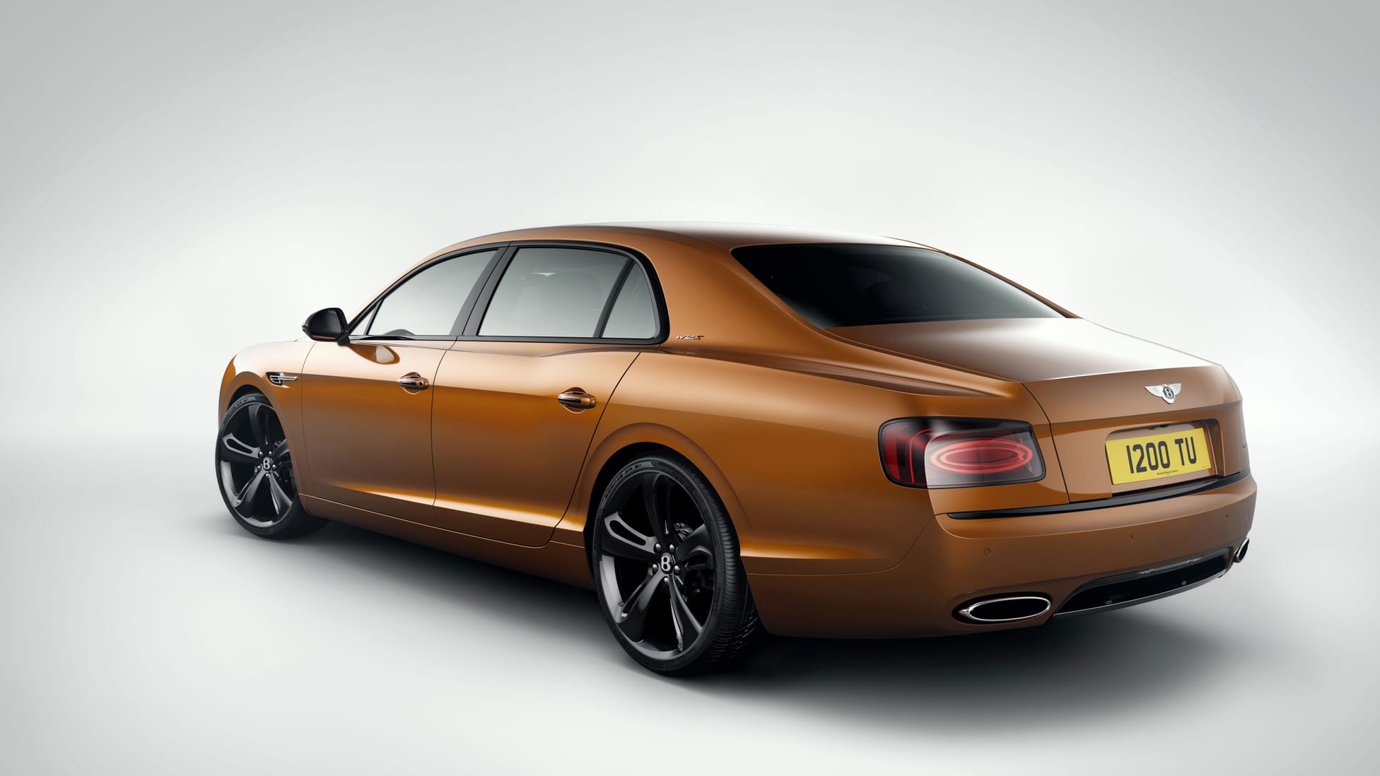 This is the first Bentley four-door to top 200mph | Top Gear