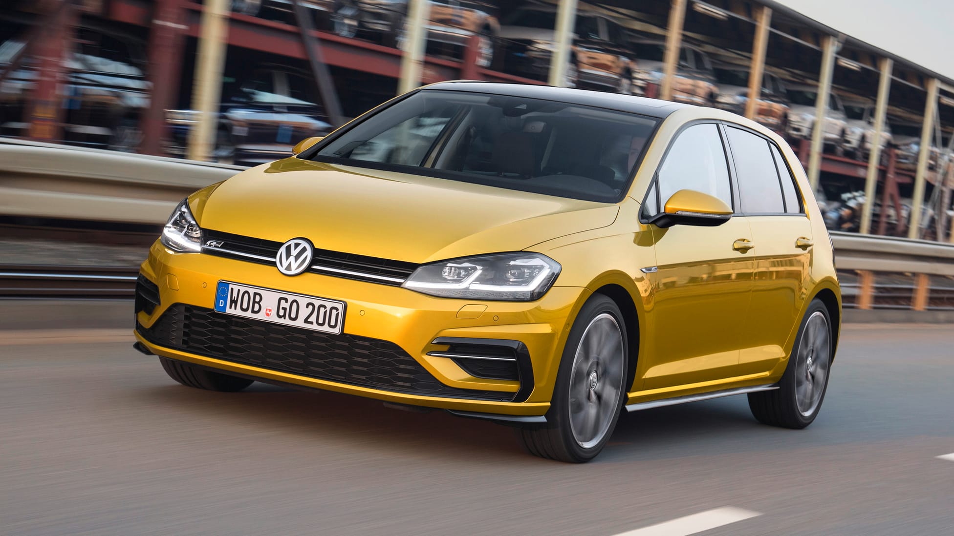 The new Volkswagen Golf is here | Top Gear