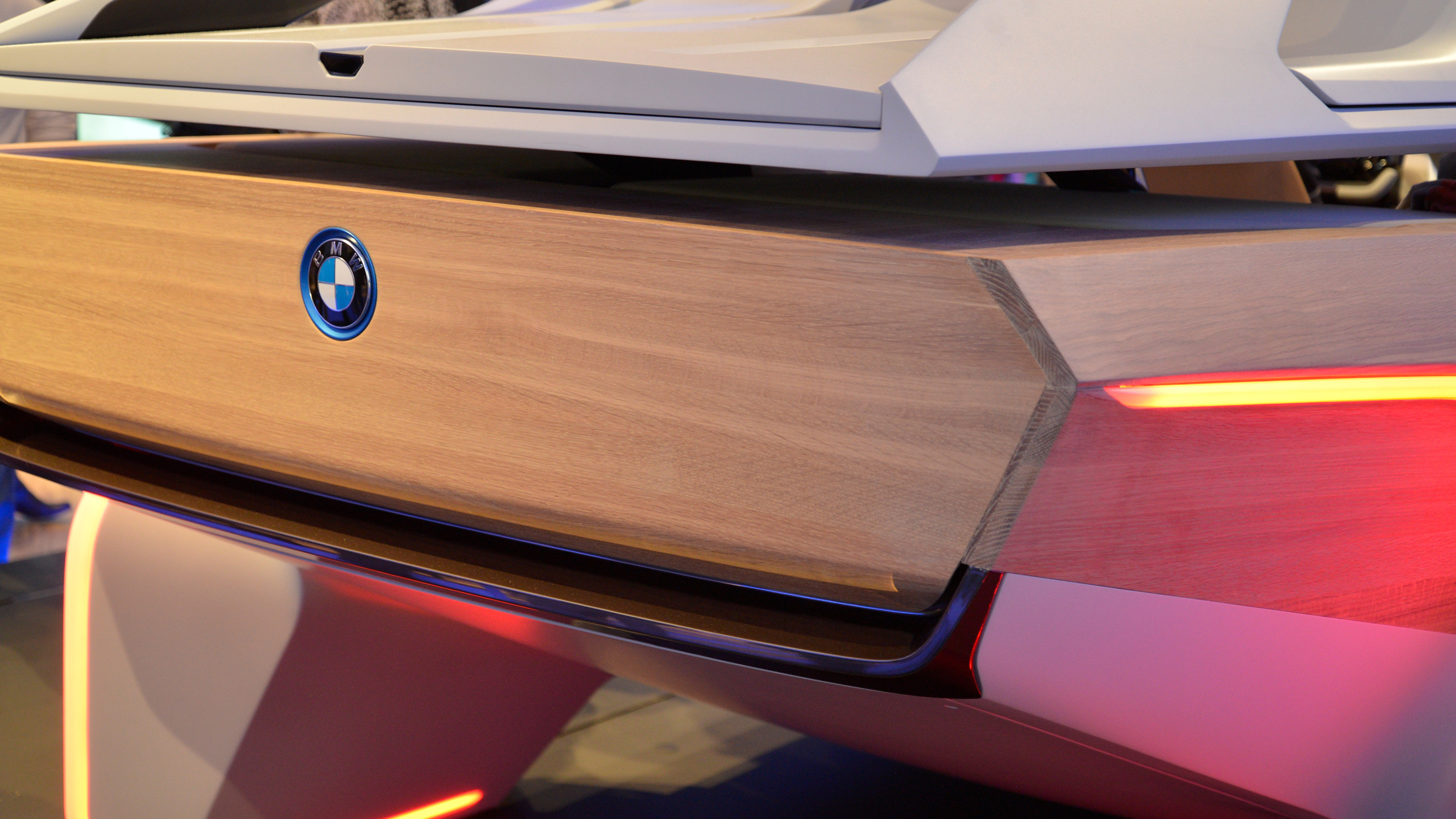 CES 2017: We sample BMW's interior of the future | Top Gear