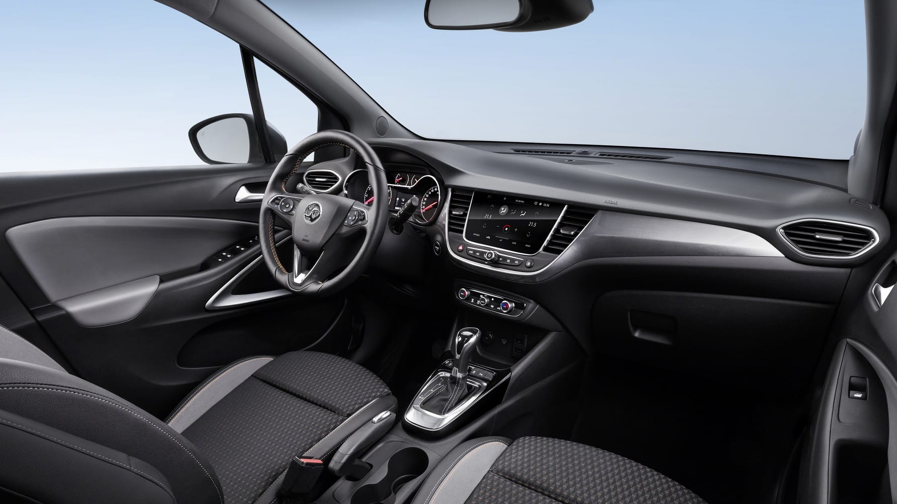 This is the new Vauxhall Crossland X | Top Gear