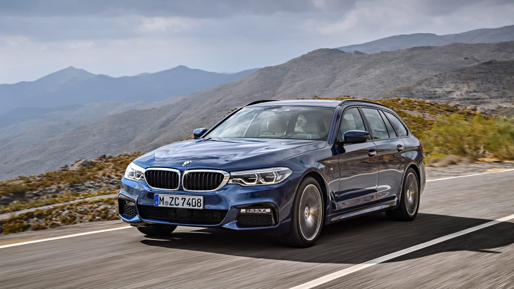 BMW's 5 Series Touring is longer than ever | Top Gear