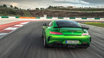 Wallpapers: Mercedes’ very angry AMG GT R | Top Gear