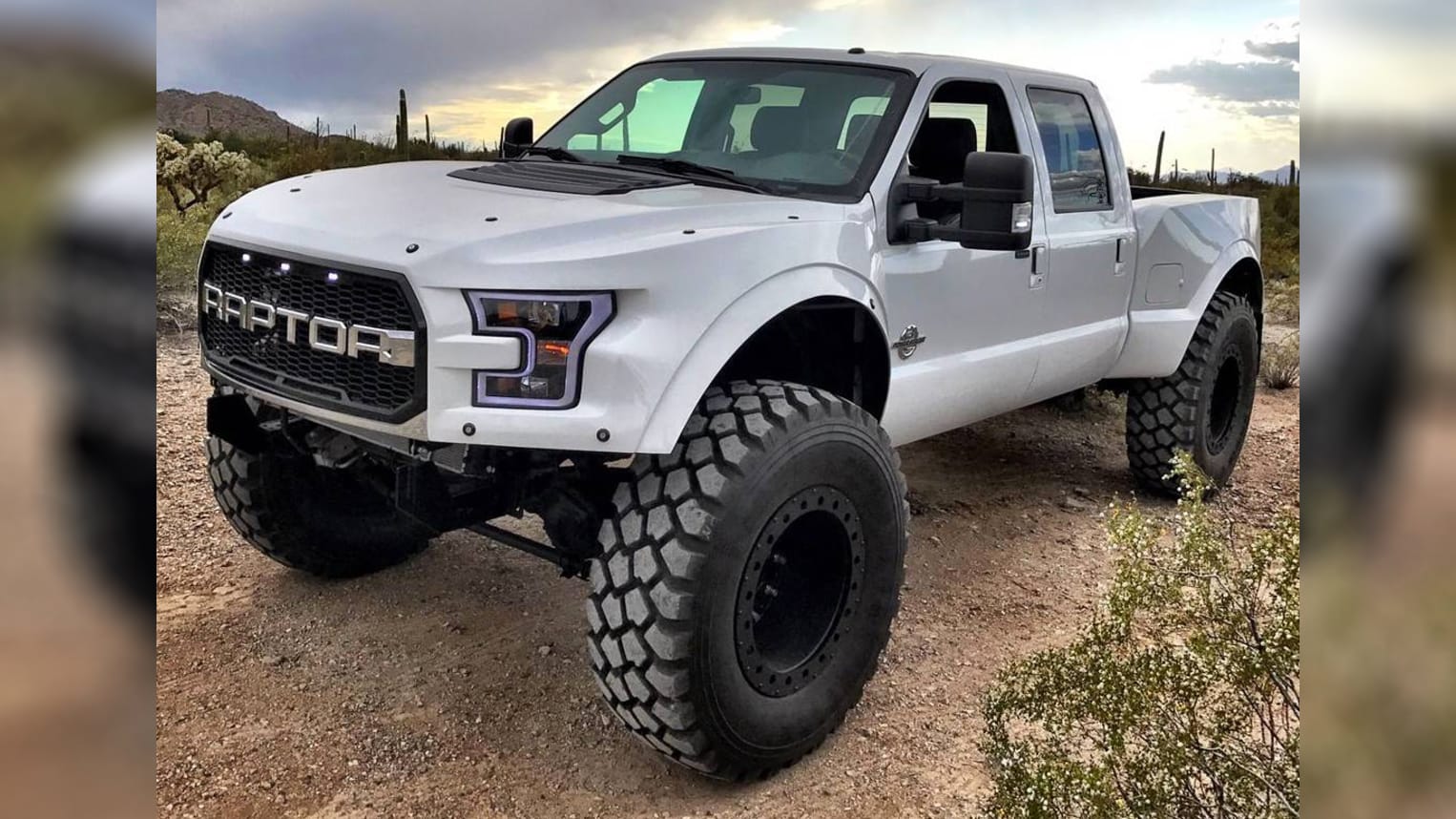 This is the Ford F-250 MegaRaptor truck | Top Gear