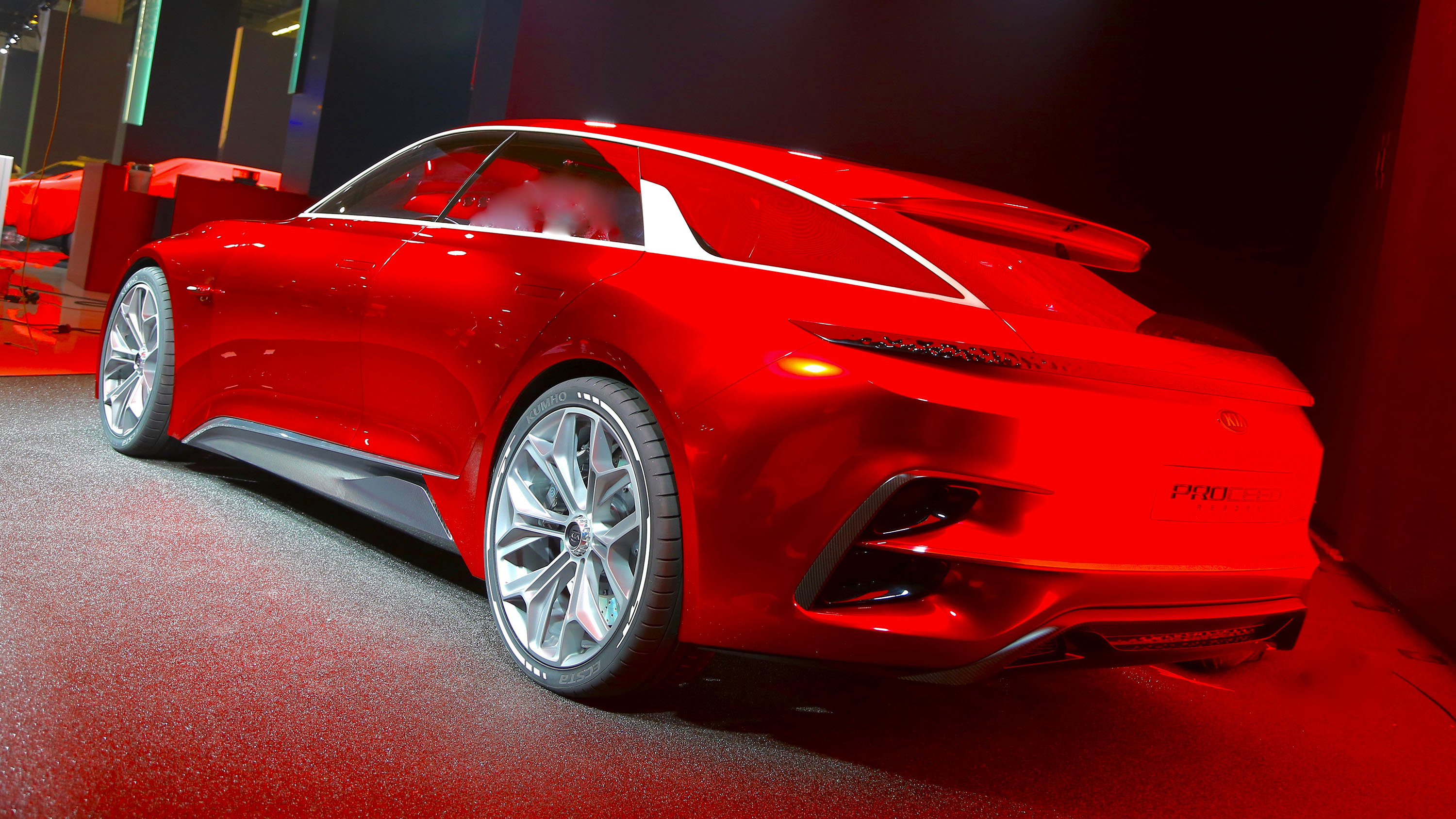 Kia reveals stunning shooting brake concept | Top Gear